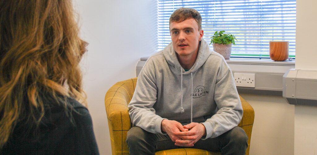 Helping secondary school students to manage anxious thoughts and ...